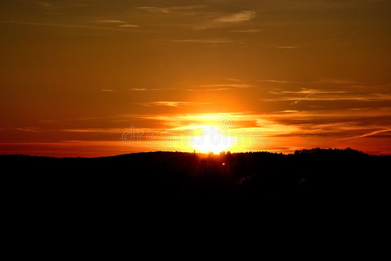 Setting sun during sunset stock image. Image of sunset - 94026249