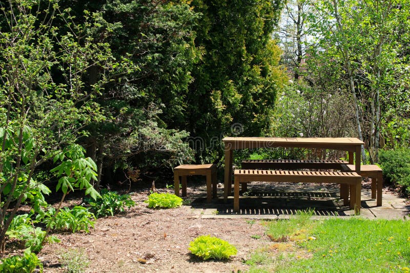 Lunch table on the park stock photo. Image of lawn, bench - 117306630