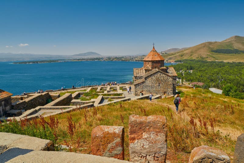 Sevanavank-Kloster Auf Sevan See in Armenien Redaktionelles Foto - Bild ...