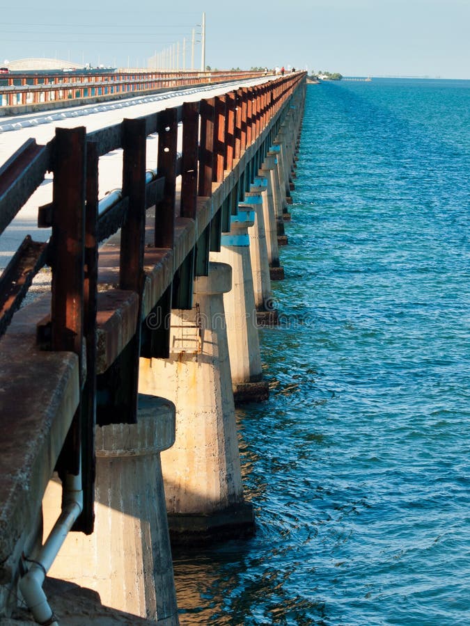 Seven Mile Bridge stock image. Image of morning, florida - 256459121