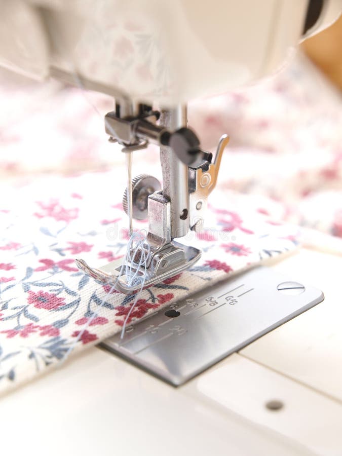Sewing Machine stock photo. Image of flowers, thread - 15868038