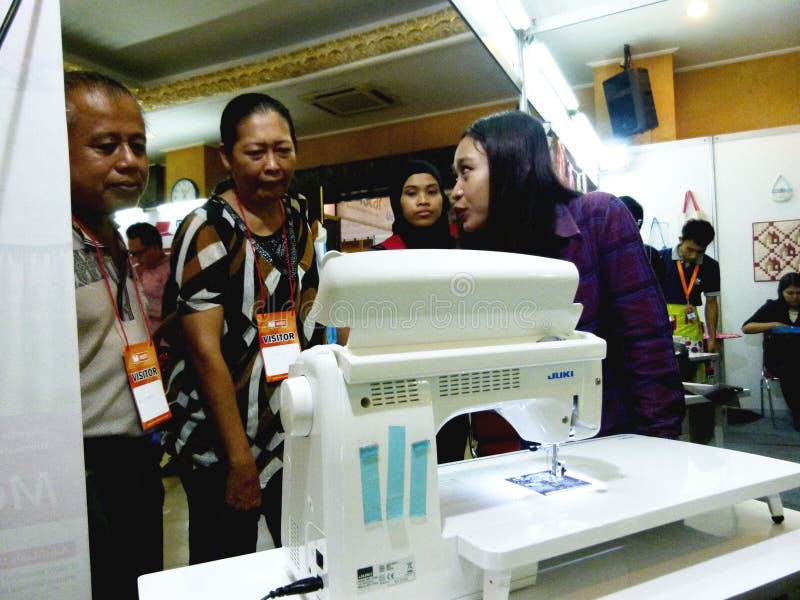 Sewing machine editorial stock photo. Image of work, sewing - 68101558