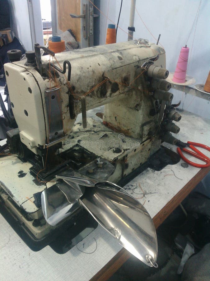 Sewing machine stock image. Image of konvection, jeans - 155097093