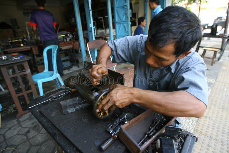 Sewing machine editorial image. Image of solo, java, repairing - 66187465