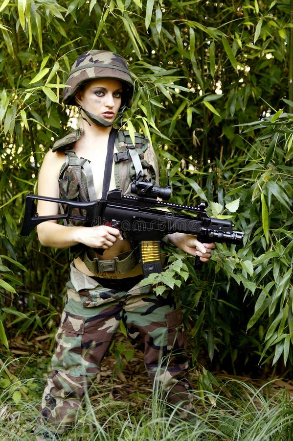 17,229 Female Soldier Photos - Free & Royalty-Free Stock Photos from ...