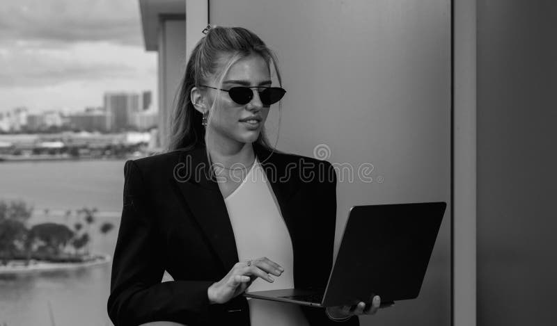 Girl Business Woman Business Woman In A Fashion Suit Stock Image Image Of Businesswoman