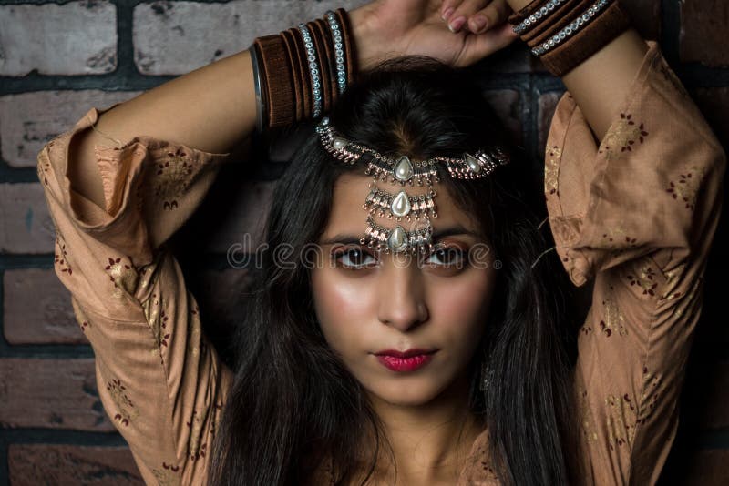 Top 100 Instagram Poses For Indian Girl Super Hot Nanoginkgobiloba Vn
