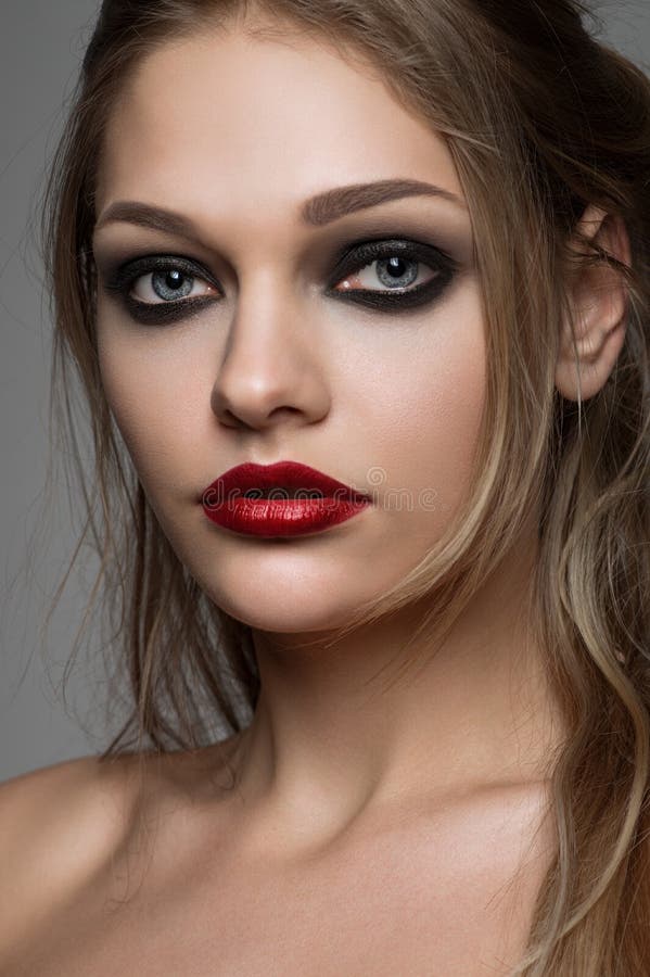 Woman with red lips stock photo. Image of lips, jewelry - 82004746