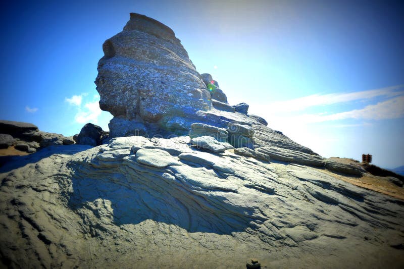 Sfinx van Bucegi stock afbeelding. Image of rots, bewolkt - 24316721