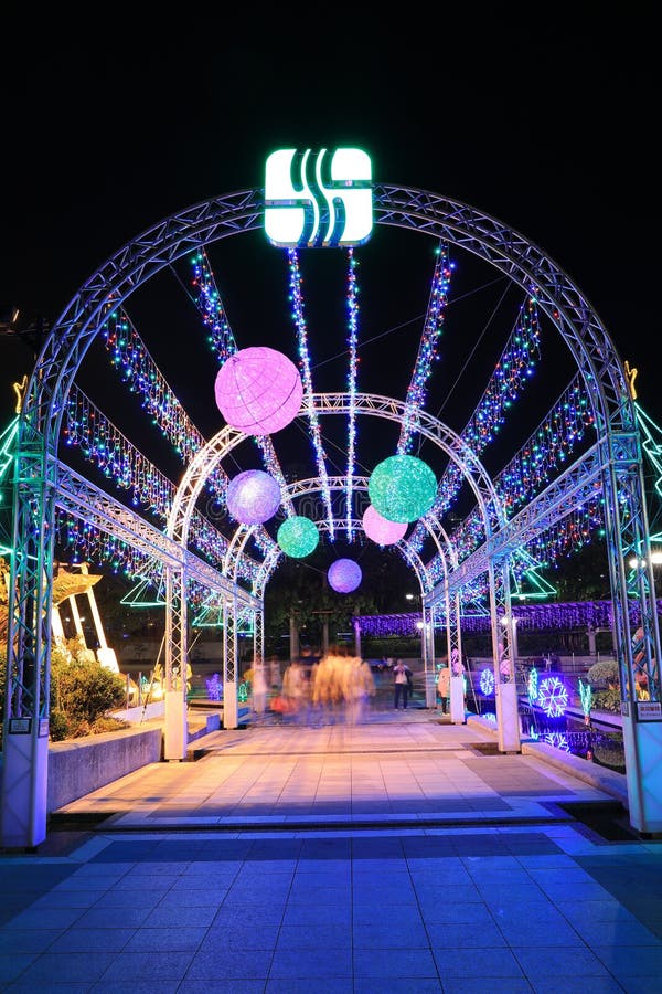 Sha Tin Festive Lighting 2016 Editorial Image - Image of xmas, shatin ...
