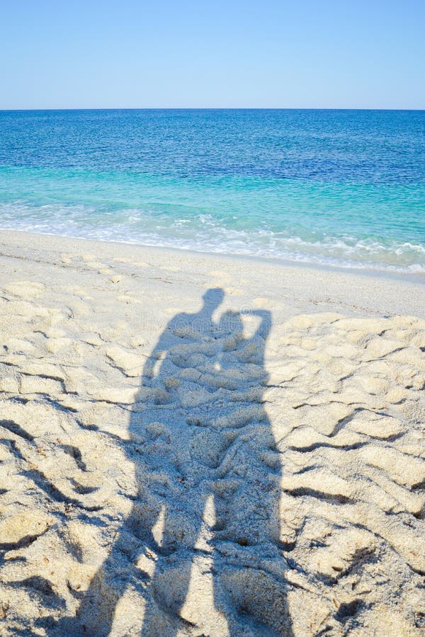 Shadow of Couple on the Beach Stock Image - Image of kiss, shade: 97678369