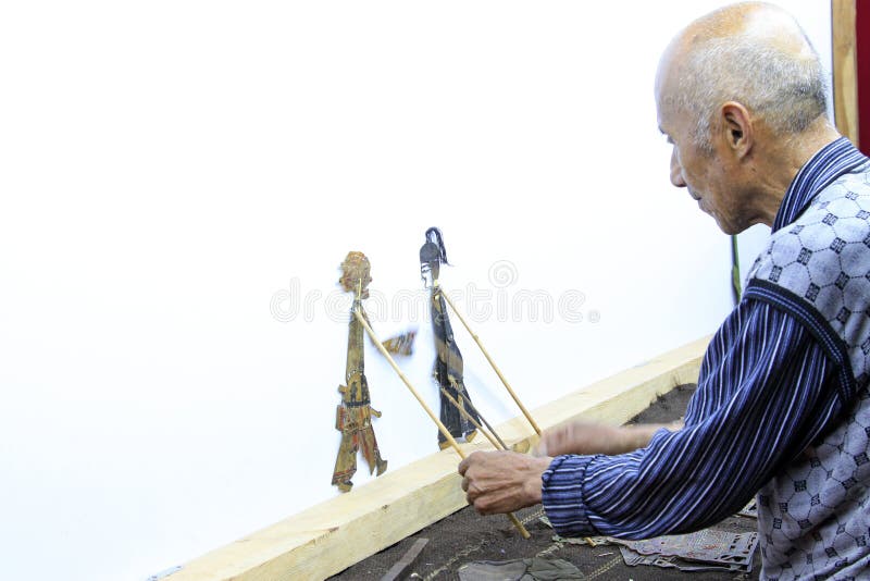 Shadow Play Control Performance on the Stage Editorial Photography ...