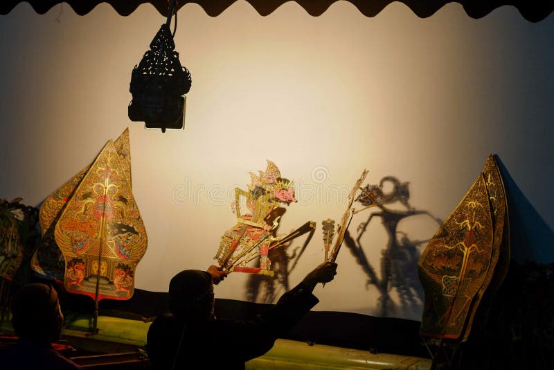 Shadow puppet show editorial stock image. Image of projection - 43312159