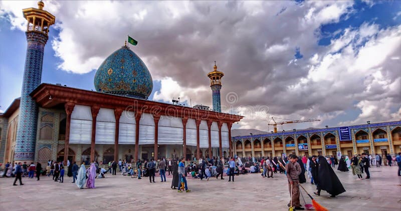 Shah Cheragh , Shiraz - Iran Editorial Photo - Image of travel, park ...