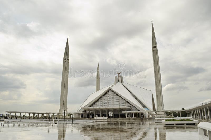 Shah Faisal Moschee Islamabad Redaktionelles Stockfotografie - Bild von ...