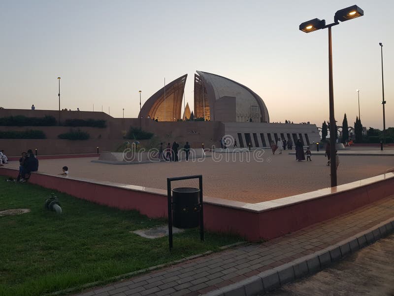 Shakar Parian Monument Pictures Editorial Stock Photo - Image of shakar ...