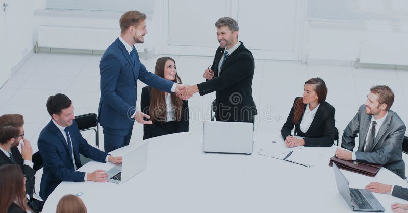 Round Table Discussion at Business Convention and Handshake. Aud Stock ...