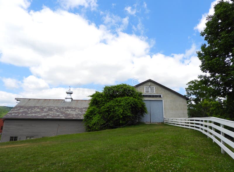 Shaker Discovery Barn Complex Side View Stock Image - Image of ...
