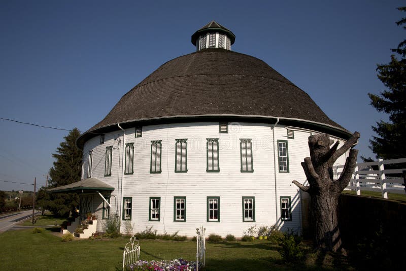 Shaker Round Barn stock image. Image of building, style - 26410449