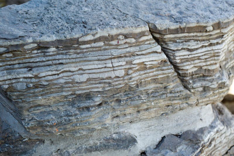 Fractured Shale an Sandstone Beds Stock Photo - Image of faults ...