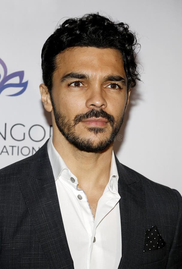 Shalim Ortiz fotografía editorial. Imagen de premier - 132805427