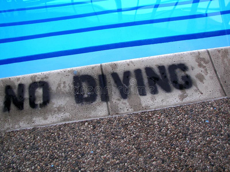 Shallow End Picture. Image: 2595405