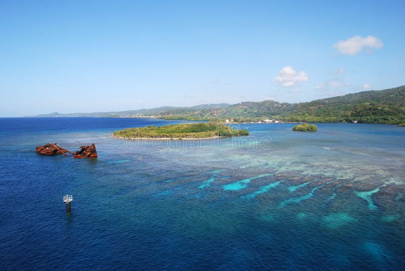 Shallow Waters stock photo. Image of water, roatan, honduras - 15172260