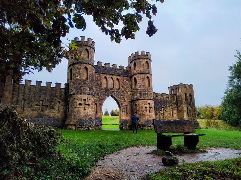 Sham Castle in Bath City with Blue Sky Stock Photo - Image of buildings ...