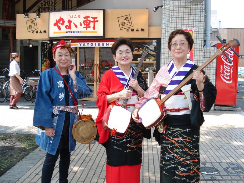 Shamisen Players editorial photography. Image of traditional - 21545042