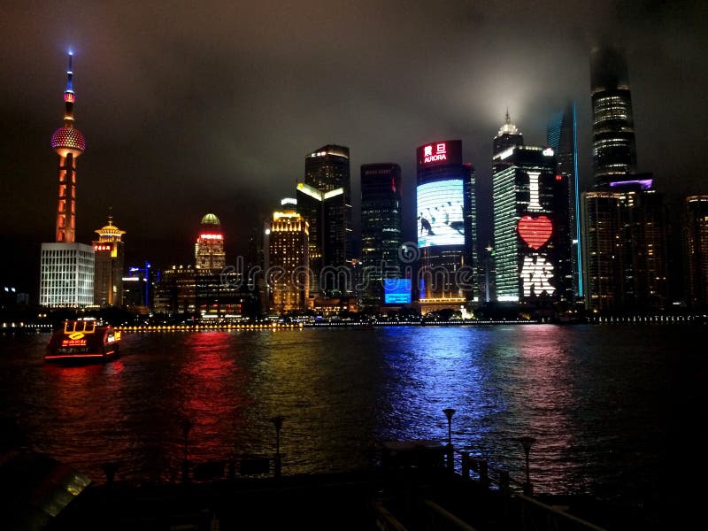 Shanghai city night river editorial photo. Image of tower - 94718161