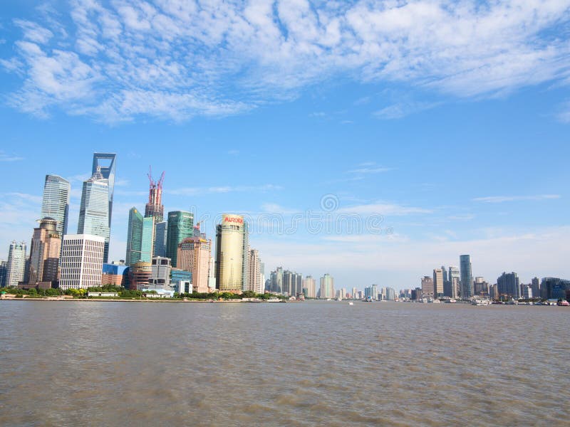 Shanghai,huangpu river editorial photography. Image of light - 26411347
