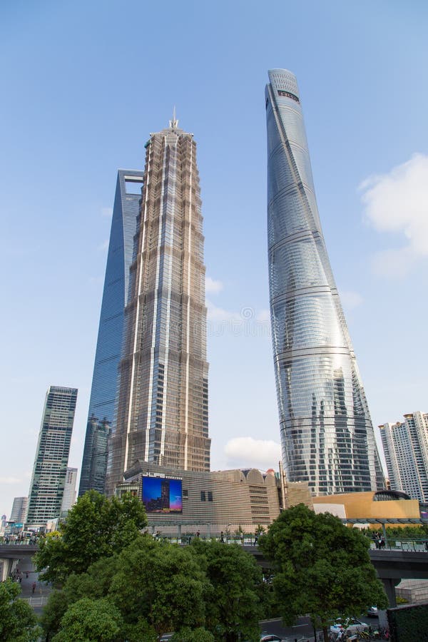 Shanghai tower editorial photography. Image of tower - 73332377