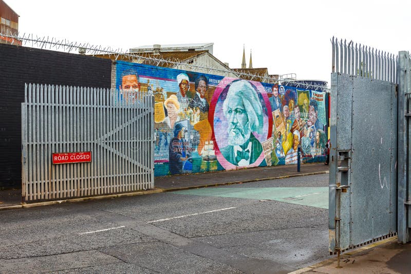 Shankill Road in Belfast editorial image. Image of britain - 257980340