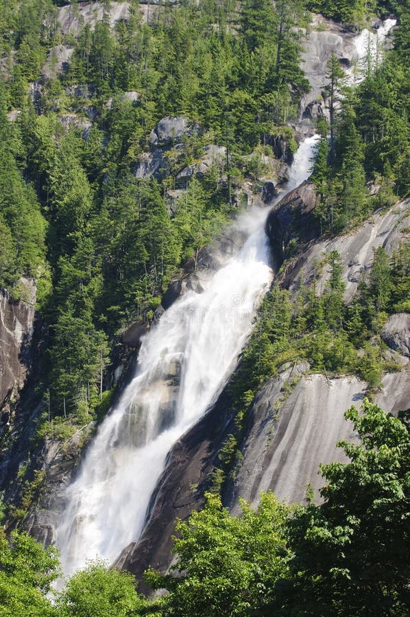 Shannon falls stock photo. Image of waterfall, steep - 15176390