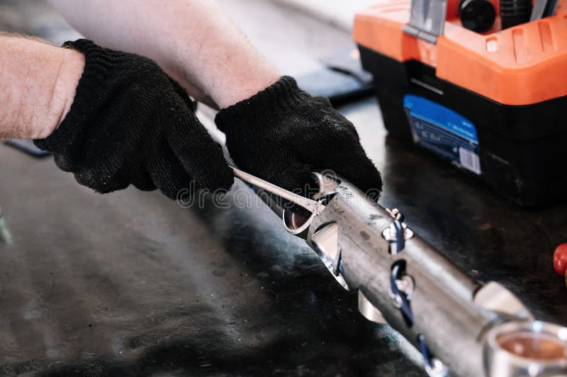 The Shape Charge Loaded in Gun and Conveyed in Hole on Wireline To ...