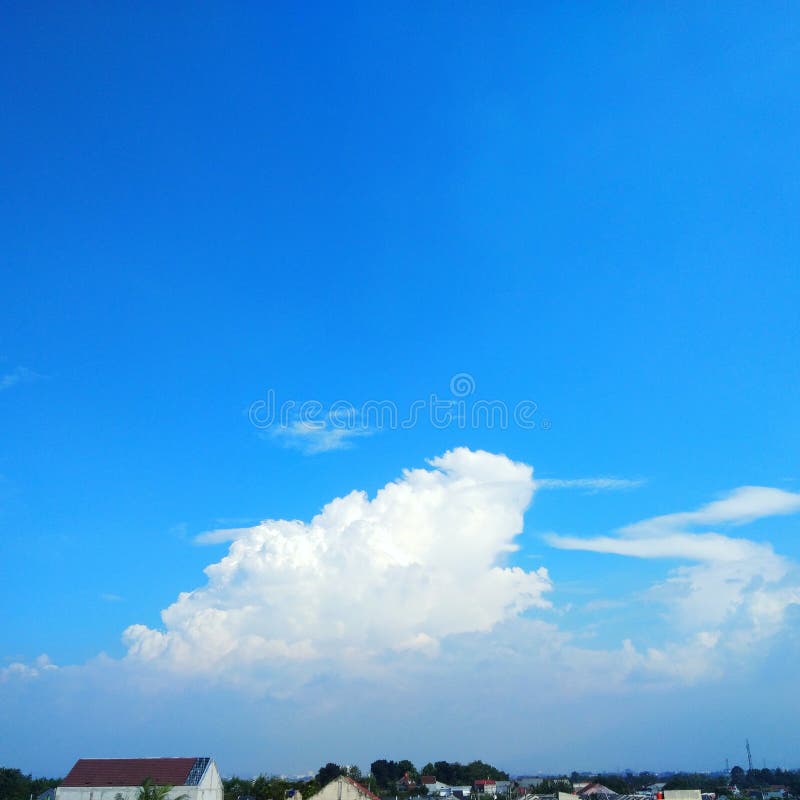 Shape of the Cloud in Sunny Day Stock Photo - Image of shape, cloud ...
