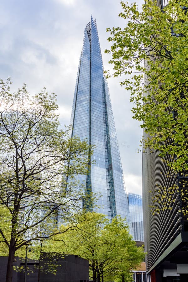 Shard Skyscraper in Southwark, London, UK Editorial Stock Photo - Image ...