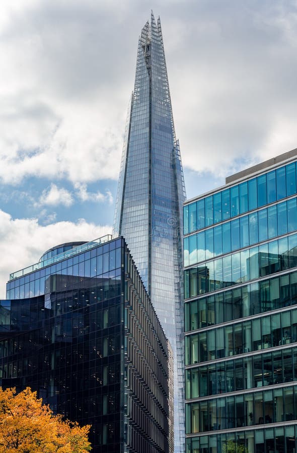 Shard Skyscraper in Southwark, London, UK Editorial Photo - Image of ...