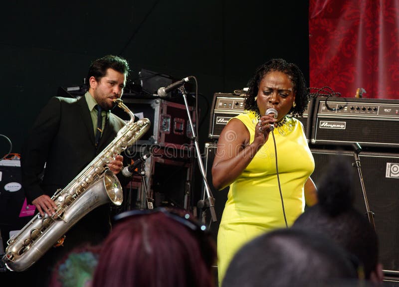 Sharon Jones & the Dap Kings at SXSW Editorial Photo - Image of yellow ...