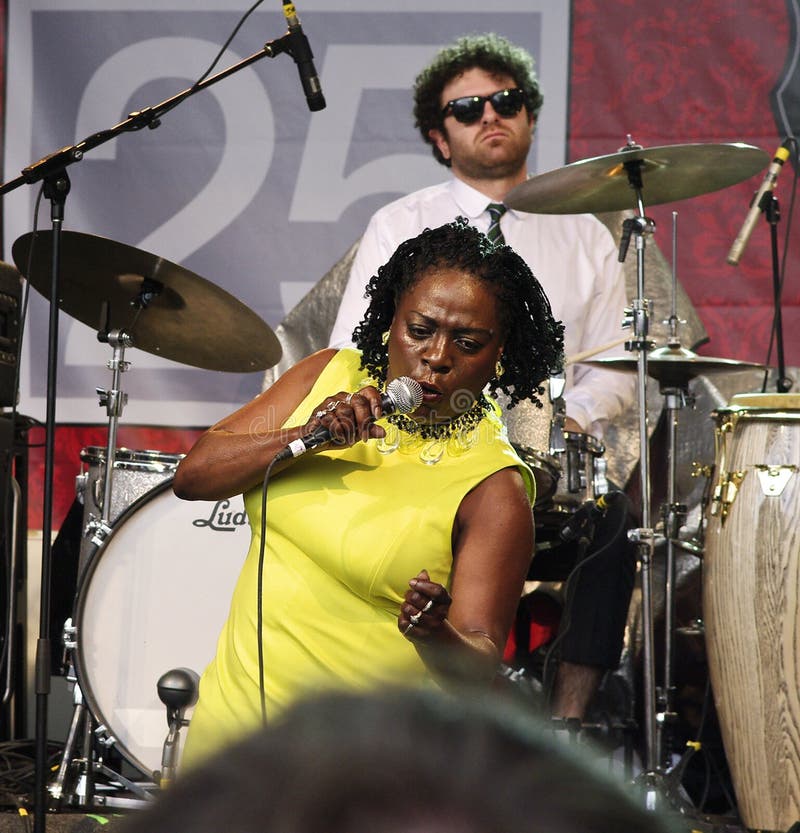 Sharon Jones & the Dap Kings at SXSW Editorial Image - Image of ...