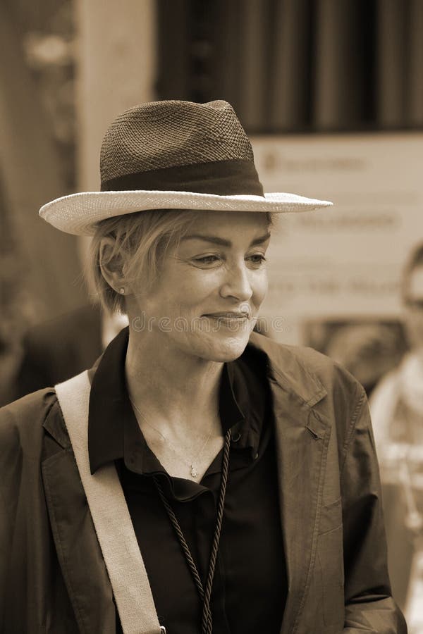 Sharon stone editorial photo. Image of hollywood, instinct - 62836336