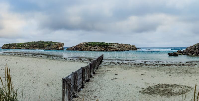 The sharp rocks stock image. Image of beauty, turquoise - 92406877