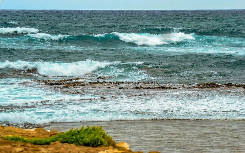 The Sharp Rocks.the Great Pacific Ocean. Stock Photo - Image of ...