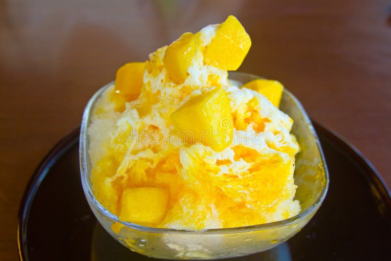 Shaved ice with mango stock photo. Image of cream, store - 76314462