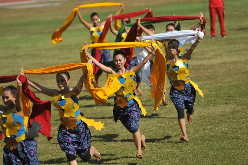 Shawl Dance in indonesia editorial photo. Image of festival - 44486646