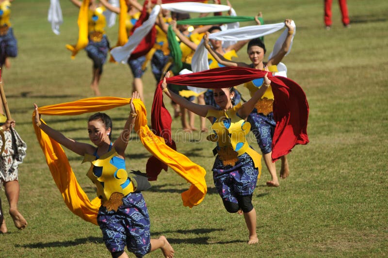 Shawl Dance in indonesia editorial stock photo. Image of java - 44486513
