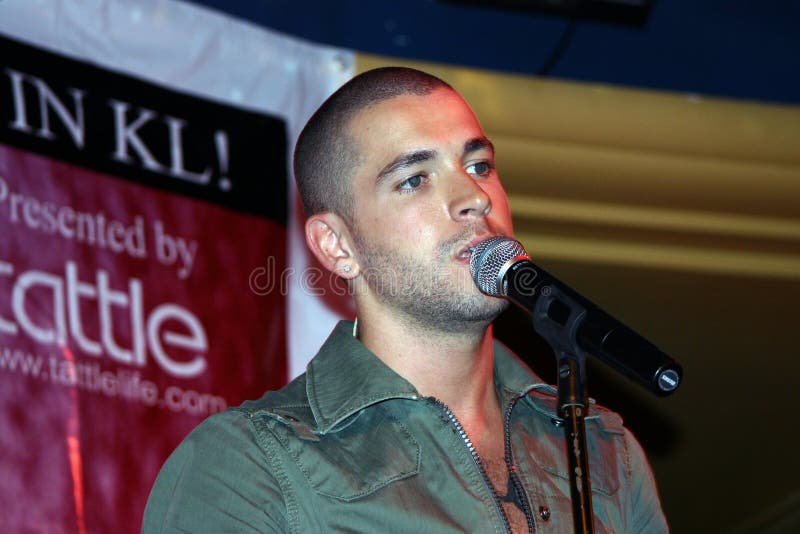 Shayne Thomas Ward editorial image. Image of ward, sings - 11905750