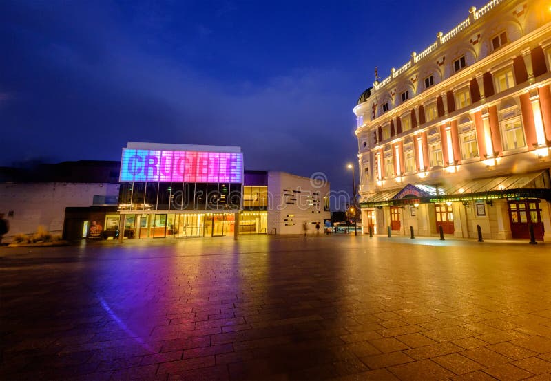 Sheffield Crucible Theatre Und Lyceum Redaktionelles Stockfotografie ...