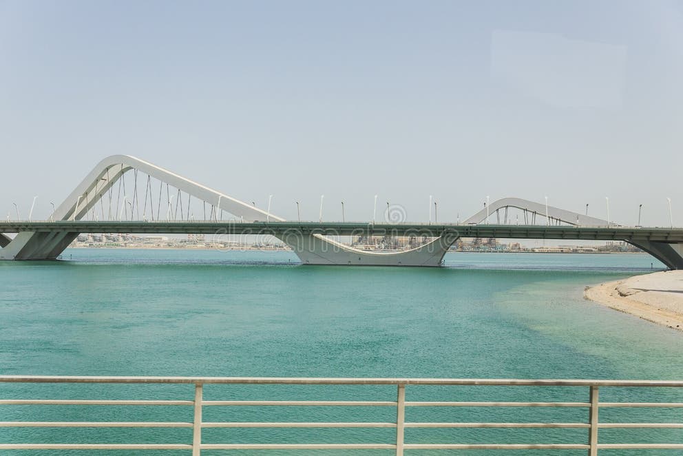 Sheikh Zayed Bridge at Abu Dhabi, UAE Editorial Photography - Image of ...