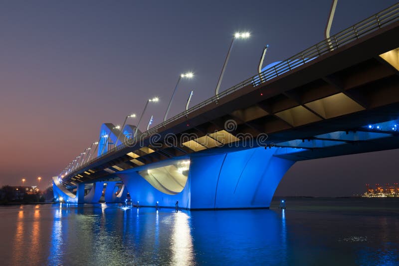 Sheikh Zayed Bridge, Abu Dhabi, UAE Editorial Image - Image of ...